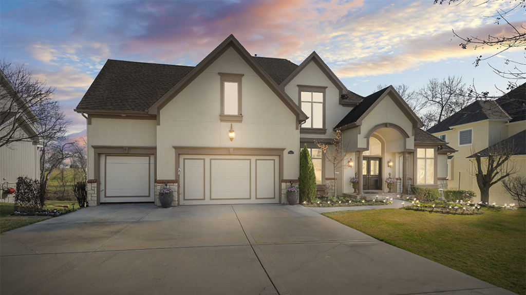 Luxury Living at Staley Farms | Kansas City Real Estate